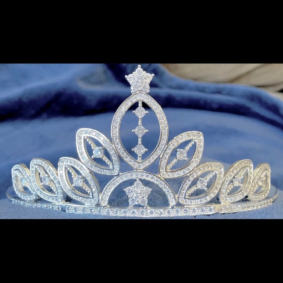 Accessories | Cz Princess Crown Tiara Prom Headpiece Silver Star | Poshmark